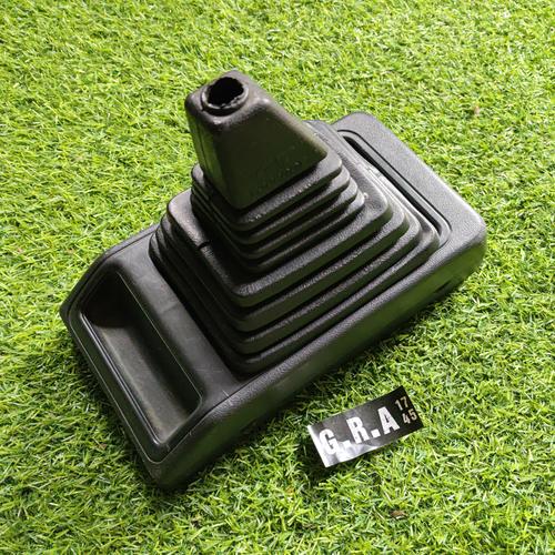 Jual console perseneling toyota starlet kotak - Kota Bogor - GRA ...