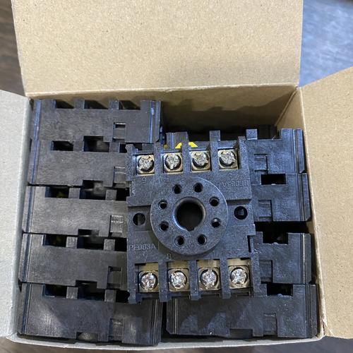 Jual Soket timer omron 8 kaki - dudukan socket timer 8 pin/kaki ...