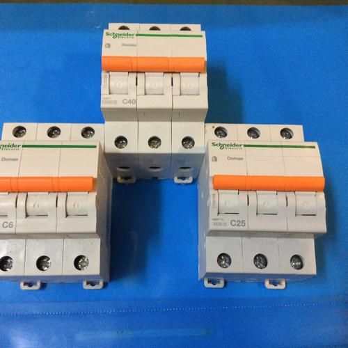 Jual mcb schneider 3phase amper bervariasi ( tertera di deskripsi ...