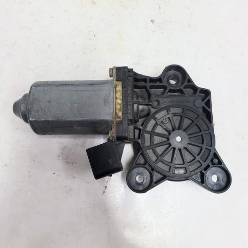 Jual Motor Regulator Power Window Depan Kanan Mercedes W220 A2208204642 ...