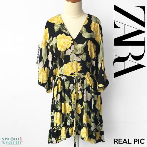 Jual Preloved Zara Mini Dress (M) Terusan Lengan Panjang Flare VNeck ...