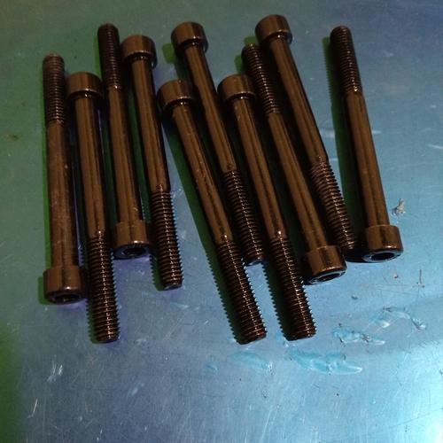 Jual baut socket cap screw/baut L. m8x80 black zinck - Kab. Tangerang ...