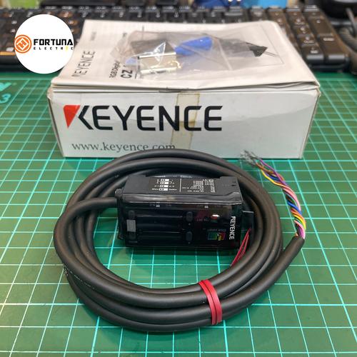 Jual Keyence RGB Digital Fiberoptic Sensor CZ-V1 Photoelectric Sensor ...