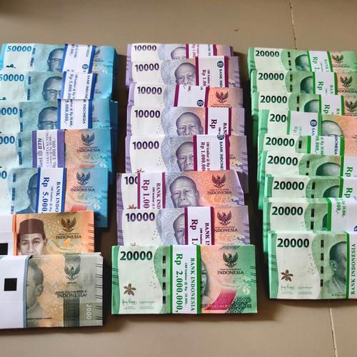 Jual uang emisi baru duit baru - 5000 emi baru - Kab. Bogor ...