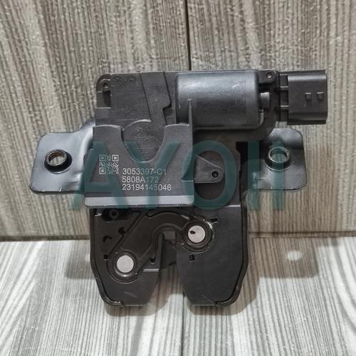 Jual Latch Tailgate Pintu Bagasi Belakang Mitsubishi Outlander 5808A172 ...