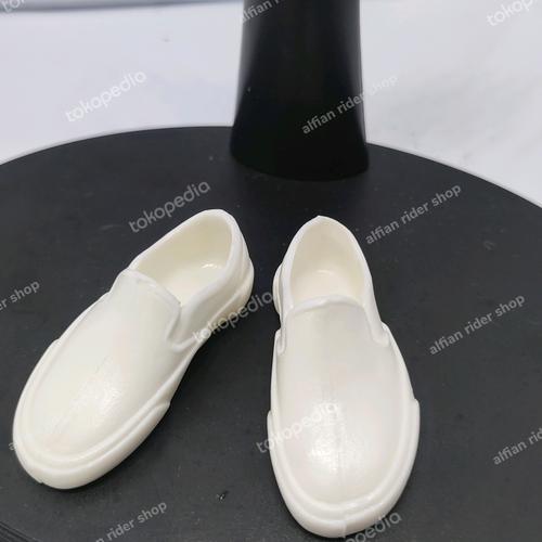 Jual skala 1/6 miniatur sepatu sandal selop putih kitbash figure ...