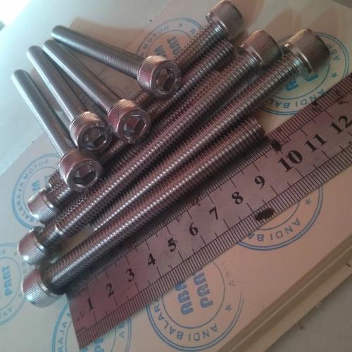 Jual Baut L Stainless Ukuran M5 x 100 atau Baut 8 panjang 10cm Full ...