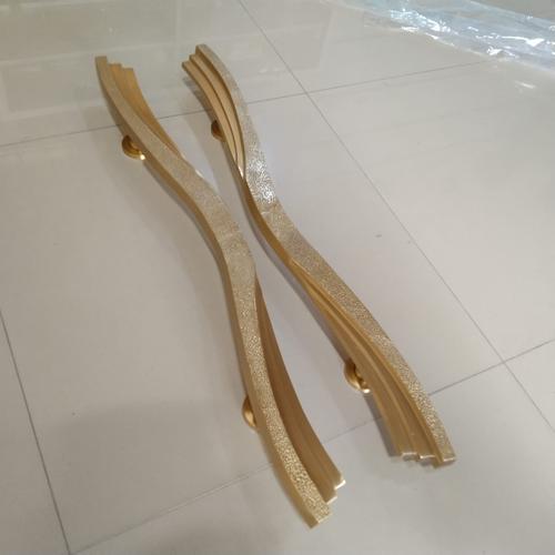 Jual Pull Handle Pintu Motif Lengkung Minimalis Klasik Modern Kuningan ...