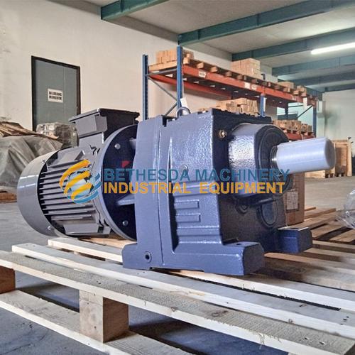 Jual Dinamo 5 HP 1500 RPM 4pole Gear Box 1:10 komplit - Kota Surabaya ...