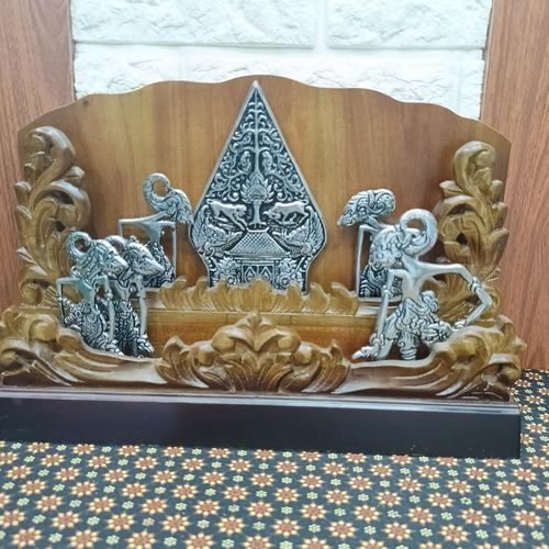 Jual Plakat Pajangan Hiasan Meja Wayang Pendawa Frame Jati Ukir ...