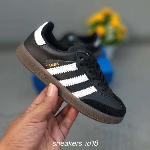 Jual Sepatu anak sekolah laki perempuan adidas samba - hitam putih, 31 ...