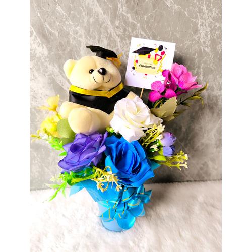 Jual Bloom Box Graduation Boneka teddy bear wisuda dengan aneka bunga ...