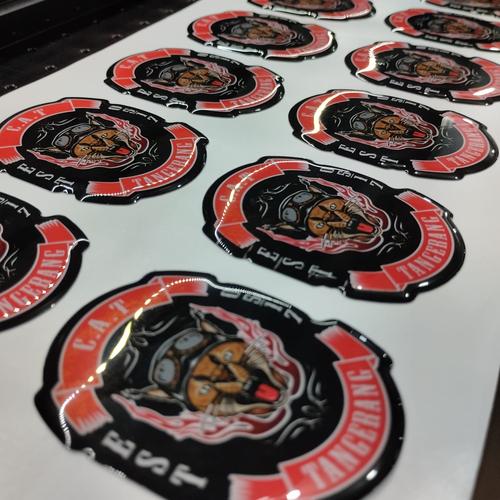 Jual Cetak Stiker Timbul Resin 3D & Super Gloss Potong Kiss Cut ...