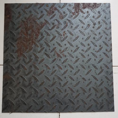 Jual Plat Besi Bordes Atau Kembang Uk. Custom - 20 x 20 CM - Jakarta ...