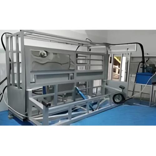 Jual Alat Perebah Sapi / Mesin Restraining Box Alat Sembelih Sapi ...