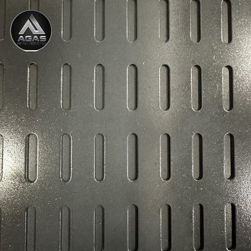 Jual Plat Lubang Besi Perforated Kapsul 7x37mm-Tebal 2mm Uk 120x240cm ...