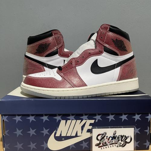 Jual Trophy Room x Nike Air Jordan 1 High Retro OG SP Chicago ORIGINAL ...