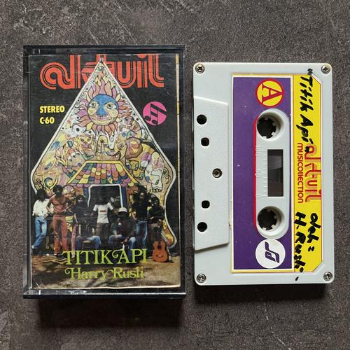 Jual Kaset Pita - HARRY RUSLI - Titik Api - Kota Tangerang Selatan ...