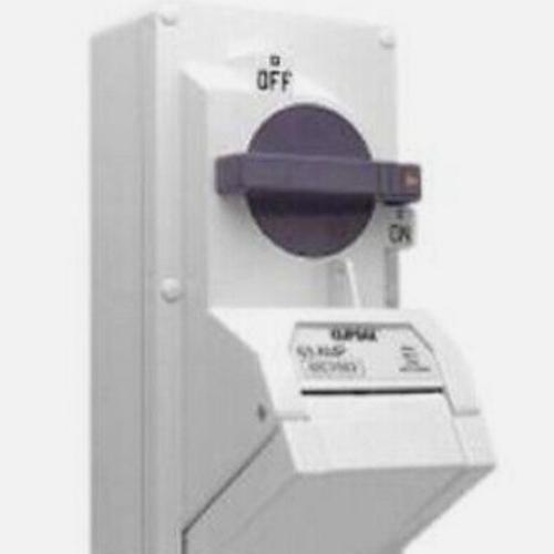 Jual Clipsal SWITCHED SOCKET OUTLET 500V 63A 5-Pins Round, Heavy Duty ...