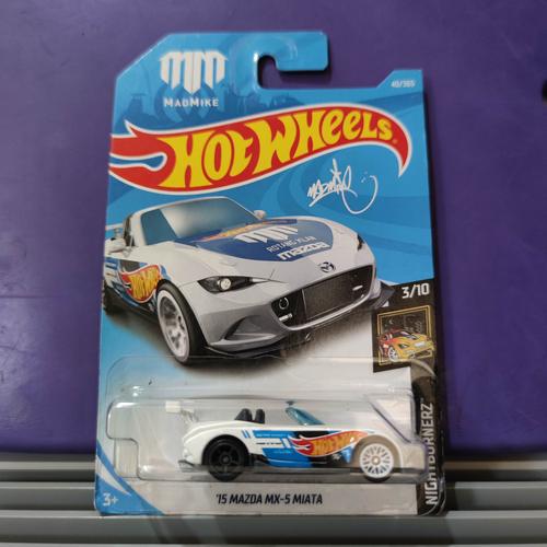 Jual Hot Wheels Mad Mike 15 Mazda Miata MX-5 Putih - Kota Surabaya ...