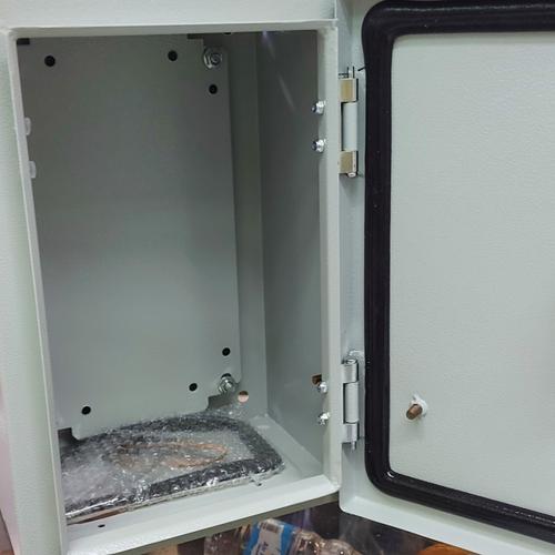 Jual Metal Box Panel Indoor 30 x 25 x 15 cm Plat 1mm ip55 pintu Luar ...