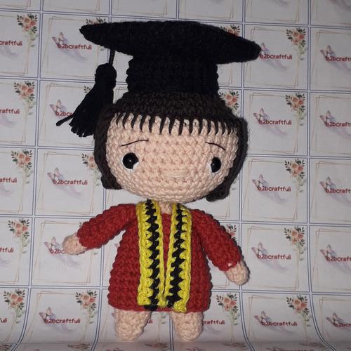 Jual Amigurumi - boneka wisuda hand made rajutan - b01 - Kota Bandung ...