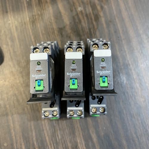 Jual Relay RXG22BD + socket RGZE1S48M 8 pin - Jakarta Pusat - CV ...