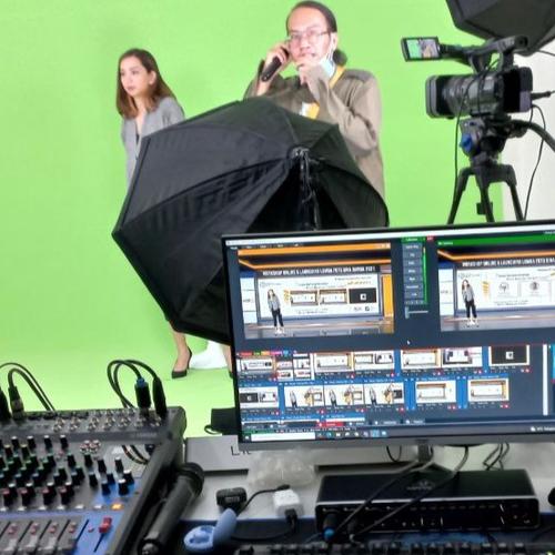 Jual Sewa Studio Live Streaming Greenscreen Murah | 4 Jam | 2 Cam ...