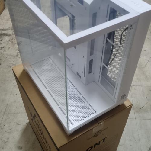 Jual Cube Gaming VAONT White - ATX Gaming Case - Panoramic View - Front ...