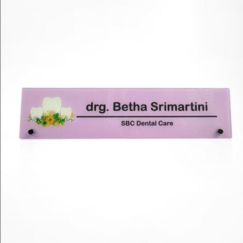 Jual Papan Nama Akrilik Meja Dokter Gigi Stand Acrylic Tent Card ...