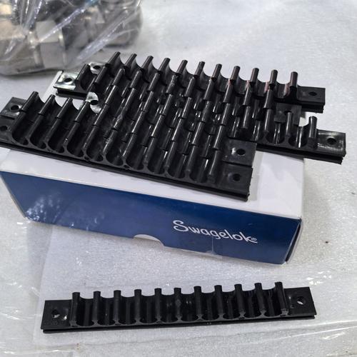 Jual Tube Support Strip 3/8" /10mm OD X 10 Channels Swagelok MS-TSS-6 ...