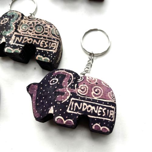 Jual Gantungan kunci gajah batik lukis 1 kodi (isi 20pcs) Souvenir oleh-oleh khas Indonesia ...