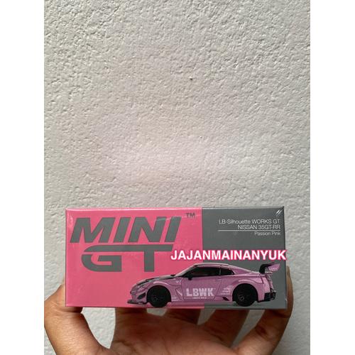 Jual MINI GT R35 LBWK PASSION PINK MINI GT 418 NISSAN R35 LBWK PINK ...