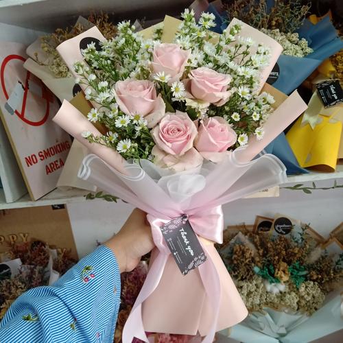 Jual buket bunga segar / asli tinggi 45cm 5 tangkai mawar khusus instan ...