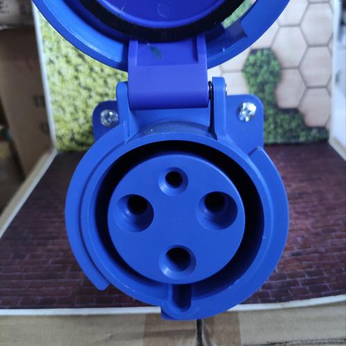 Jual Industrial Surface Socket Mounting 3 Pole 63 A CEE 133 3Pin Stop Kontak Genset CEE133 3Pole ...