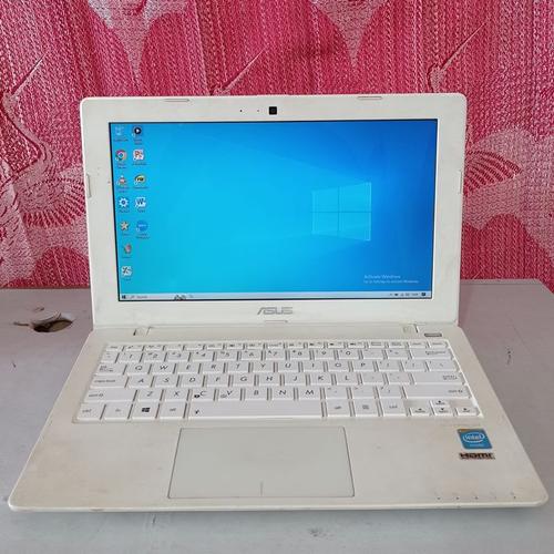 Jual Netbook Asus X200M Putih Intel Celeron RAM 2GB SSD 128GB Windows 10 - Kab. Indramayu ...