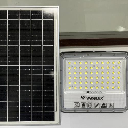 Jual Lampu sorot Solar cell 360w Vacolux lampu tembak solar 360w sorot ...