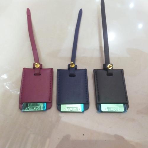 Jual ACCESORIES T U M I NAME TAG WANITA - Hitam - Jakarta Utara - Maple ...