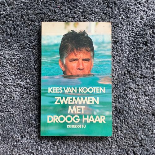 Jual ZWEMMEN MET DROOG HAAR by KEES VAN KOOTEN (BAHASA BELANDA) - Kab ...