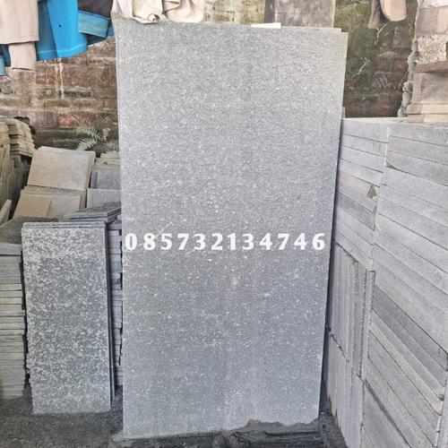 Jual Batu Andesit Bakar || Andesit Hitam 60 x 120 x 2cm - Kab ...