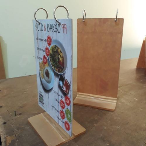 Jual Acrylic Tempat Menu-Tempat Brosur gantung Akrilik bahan 5 mm uk A5 ...