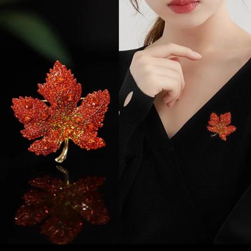 Jual Bros Daun Maple Full Kristal Luxury Maple Leaf Brooch Rhinestone ...