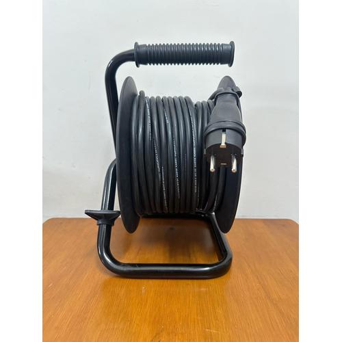 Jual Kabel Roll Rollan DENGAN KABEL 15 25 50 Meter Waterproof Tutupan ...