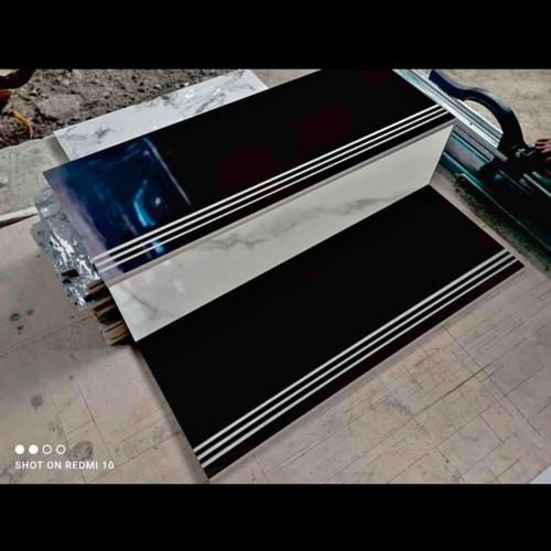 Jual granit tangga 30x80+20x80 hitam polos /trap tangga step nosing ...