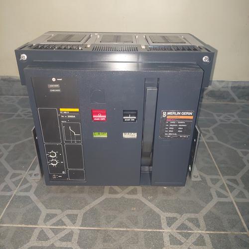 Jual MERLIN GERIN / SCHNEIDER ACB M20H1 2000A 3P MANUAL - Jakarta Pusat ...