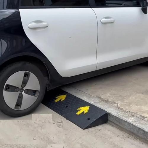 Jual pvc ramp rubber edge flooring triv,alas tangga turunan tanjakan ...