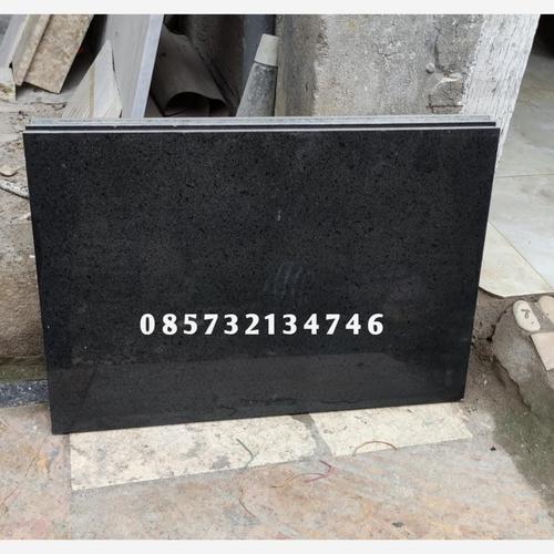 Jual Lembaran Batu Granit Hitam Poles Mengkilap 40x60cm - Kab ...