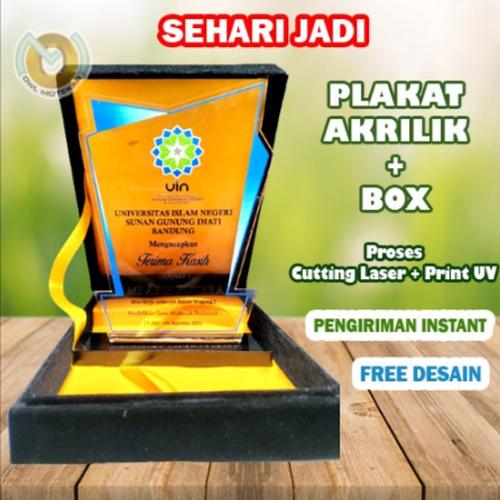 Jual PLAKAT AKRILIK + BOX [SEHARI JADI] /VANDEL ACRYLIC/PLAKAT KKN ...