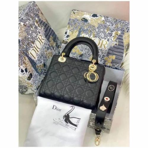 Jual Dior vip gift ada tag beauty - Kab. Bandung - velvet gift | Tokopedia