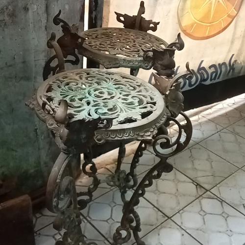 Jual Meja stand besi jadul eropa antik sepasang - Jakarta Selatan ...
